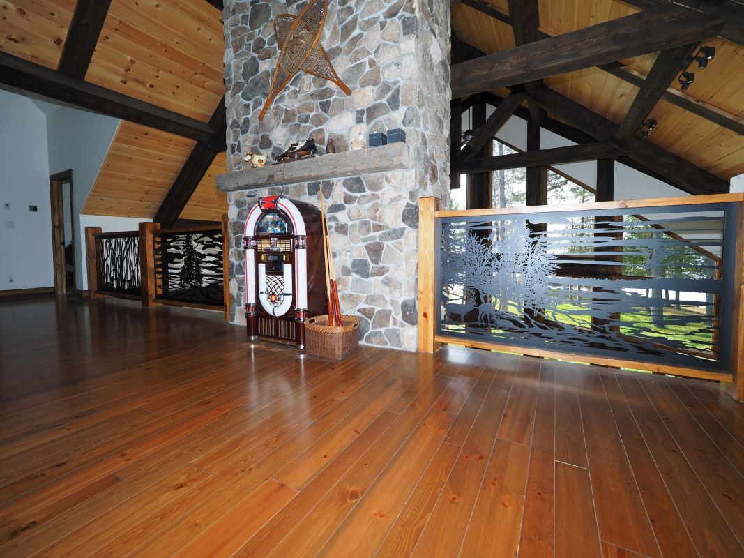 Hardwood Flooring Installation in Calabogie - Logs End