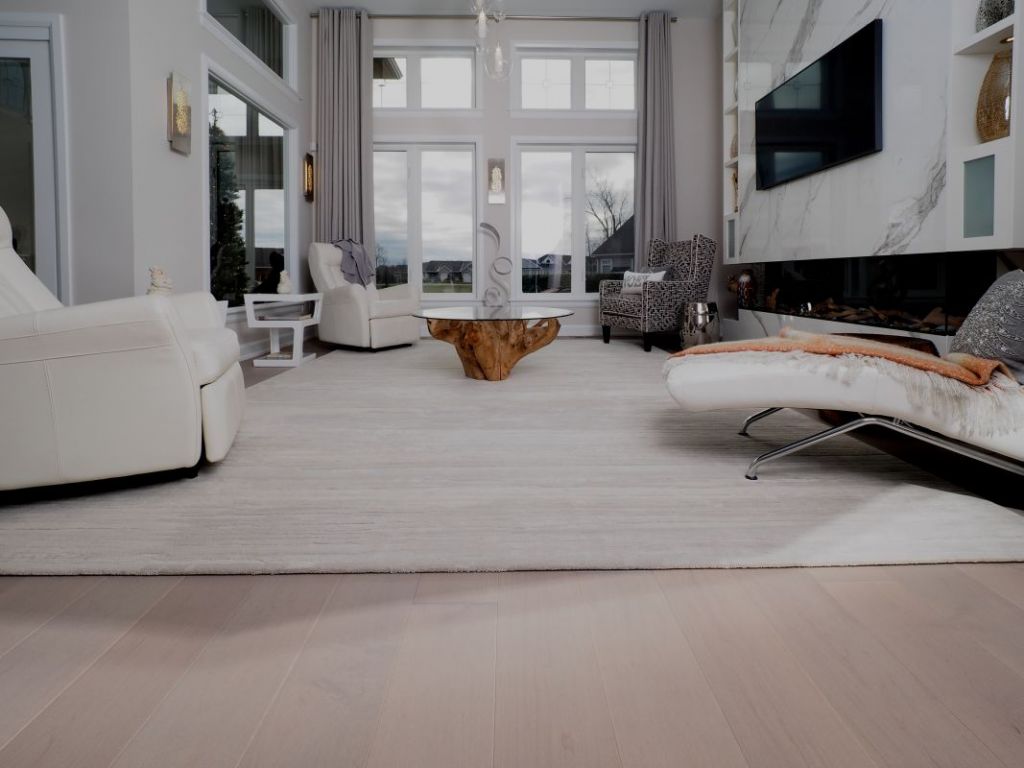 Canadian Hard Maple Hardwood Flooring from Logs End